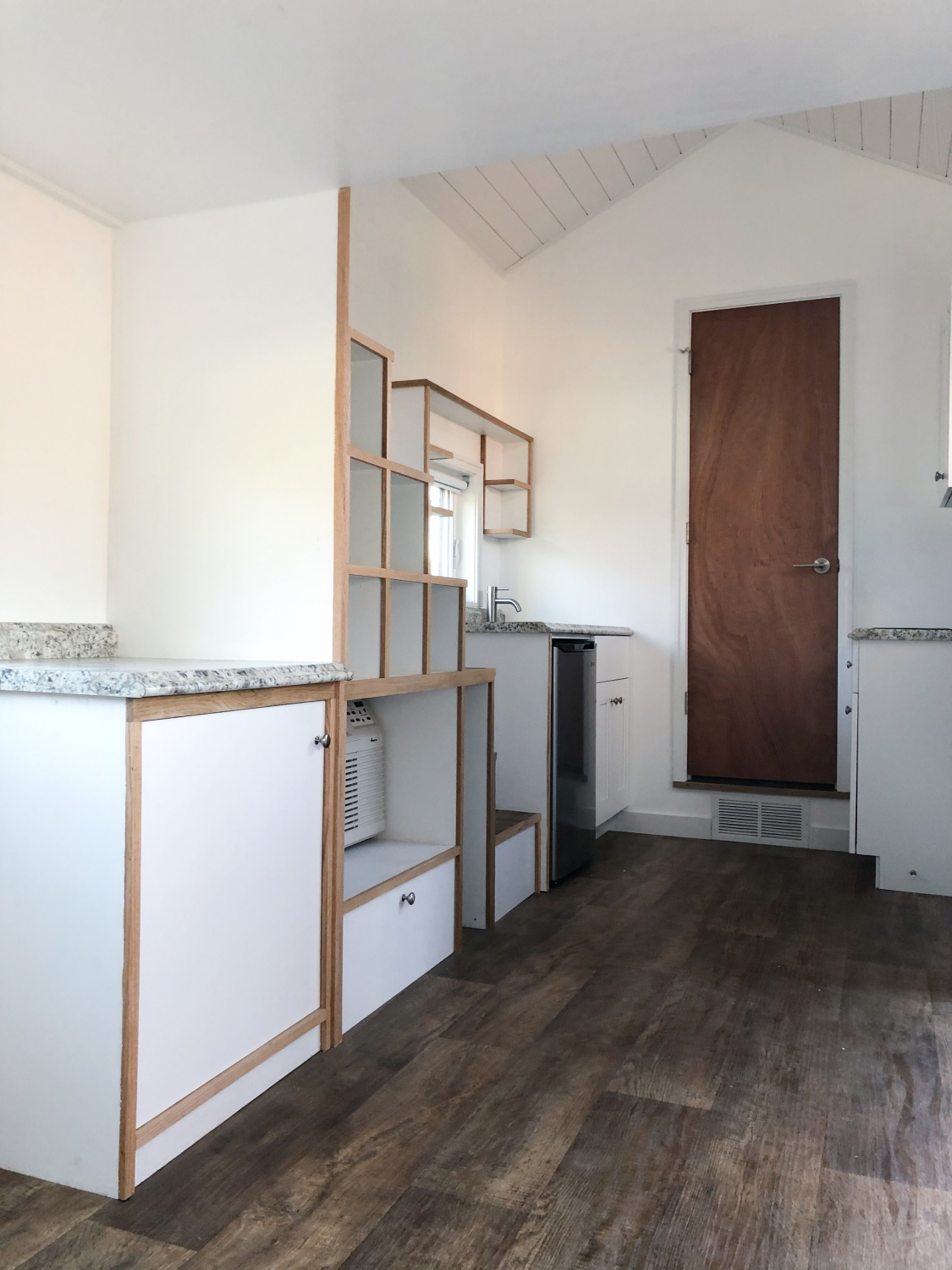 Tiny Countertops - Tiny House Builders - B&B Micro Manufacturing